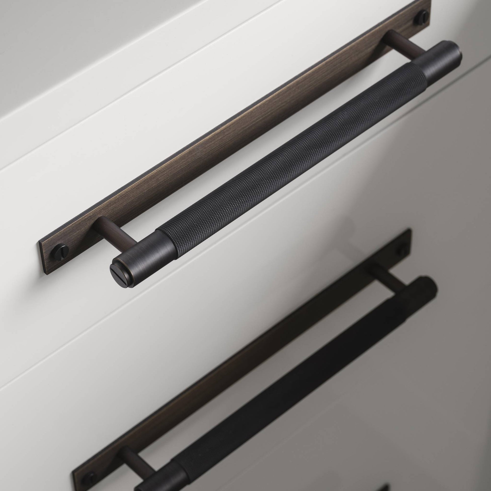 PULL BAR / PLATE / CROSS